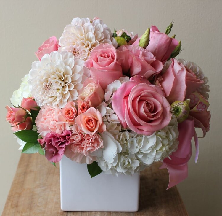 Chicago Flower Delivery – Bloom Floral Shop Chicago Flower Delivery